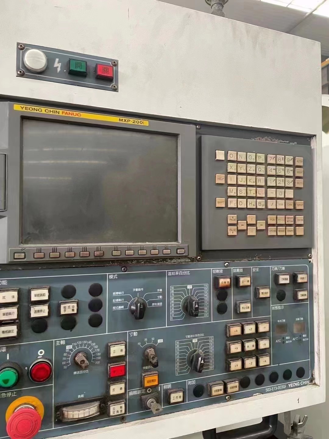 Taiwan YCM FV102A CNC Machine Center 2017Year – minamotomachinery.com